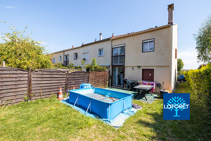 Maison 5 pièces à Puiseux-en-France, à vendre