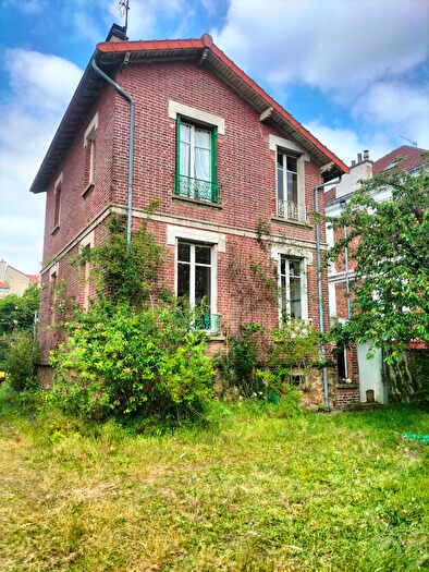 Fontenay-sous-Bois, Proche Bois de Vincennes, Rer A - Maison 5 pièces à vendre