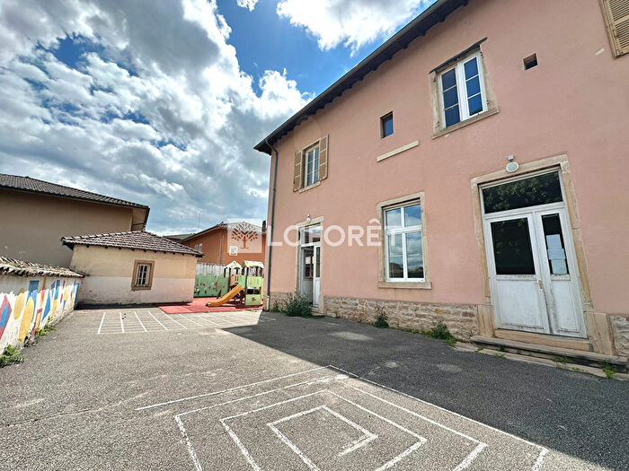 Appartement 4 pièces à vendre - Saint-Trivier-sur-Moignans