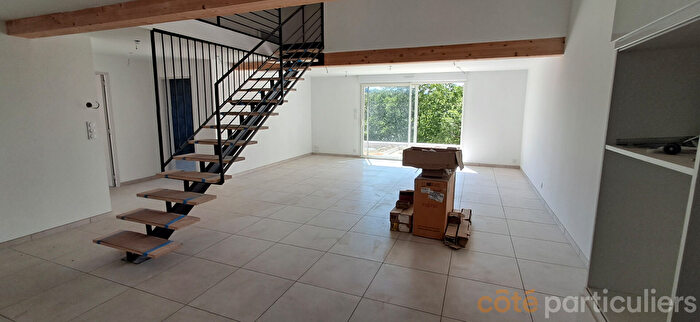 Colombiès : Appartement 4 pièces à louer
