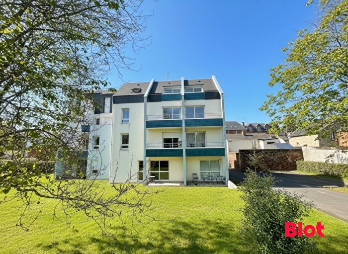 Appartement à vendre - Quartiers Sud-Ouest, Sacrés Coeurs - 1 pièce