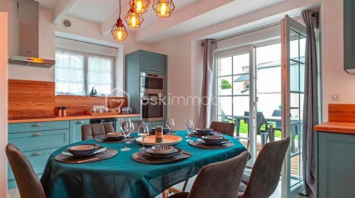 Maison 5 pièces à vendre à Plomodiern