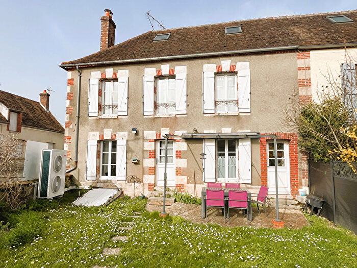 Maison à vendre - La Selle-sur-le-Bied - 5 pièces - 4 chambres