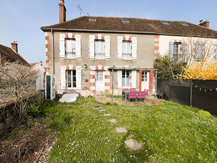 Maisons à vendre et appartements à louer - 2