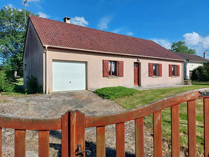 L'Hôme-Chamondot : Maison 4 pièces à vendre