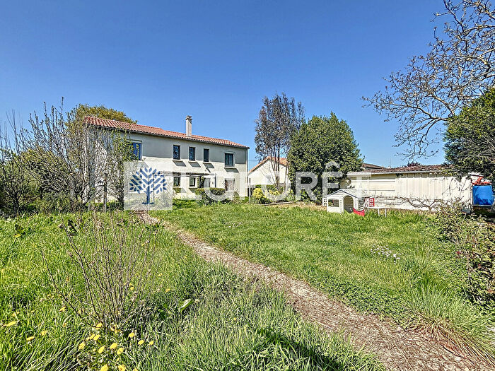 Maison à vendre - Chiché - 6 pièces - 4 chambres