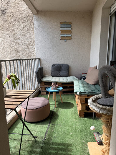 Limoges, Centre-ville, Hôtel de Ville, Emailleurs : Appartement 3 pièces à vendre