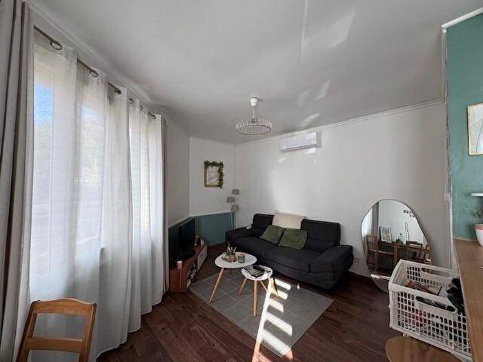 Du Guesclin, Béziers - Appartement 2 pièces à louer