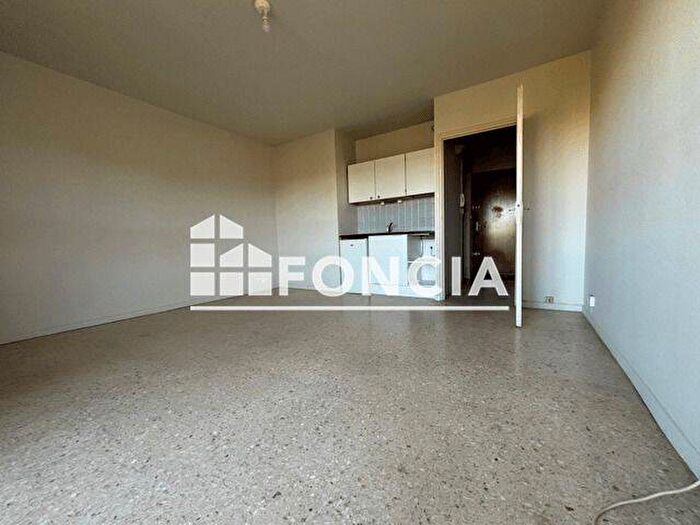 Nîmes - Appartement 1 pièce à louer