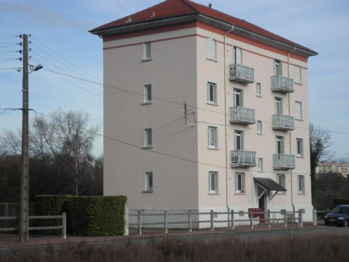 Appartement 4 pièces à louer à La Cité, Varennes-Vauzelles