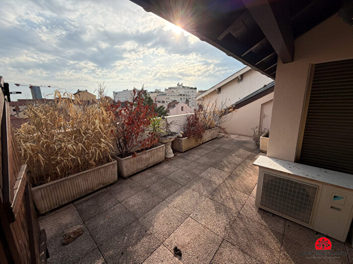 Appartement 4 pièces à louer à Lyon 7ème, Guillotière