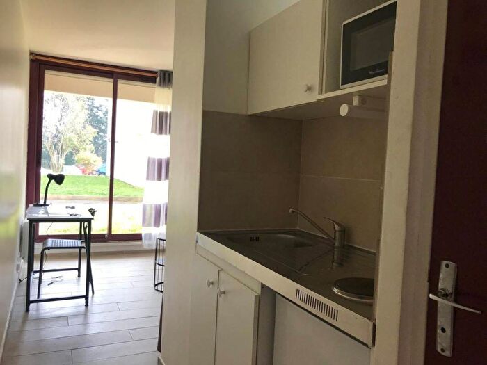 Appartement 1 pièce à louer à Les Milles, Aix-en-Provence