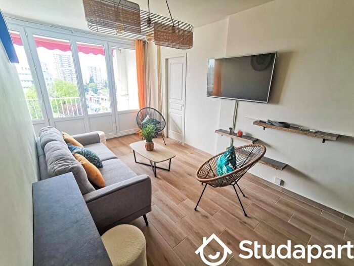 Appartement à louer - Rives du Cher, Tours - 1 pièce - 3 chambres