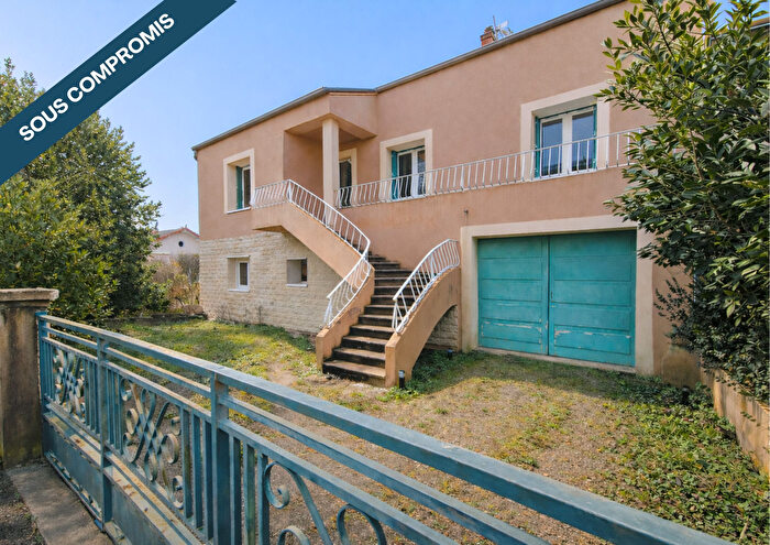 Maison à vendre - La Voulte-sur-Rhône - 6 pièces - 5 chambres