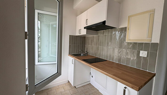 Appartement 2 pièces à Saint-Pierre-des-Corps, Les Justices, La Ballastière, Morinerie, Bords de Loire, à louer