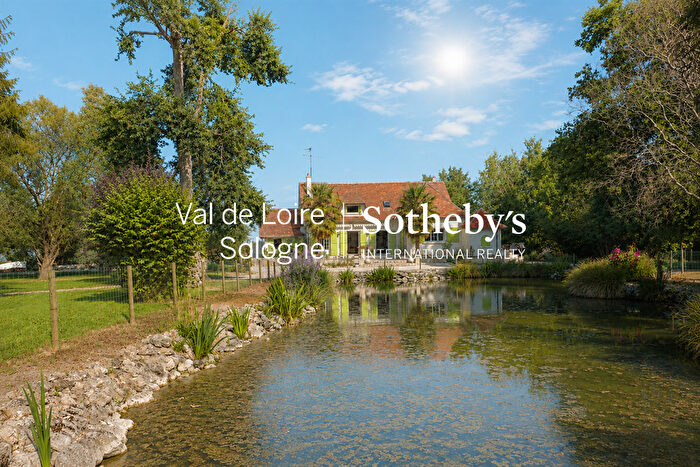 Maison 6 pièces à vendre à Suèvres