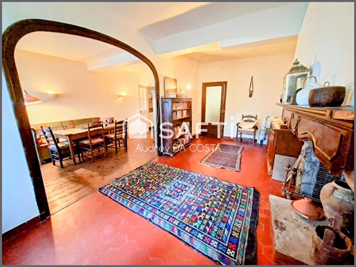 Maison à vendre - Oloron-Sainte-Marie - 6 pièces - 5 chambres