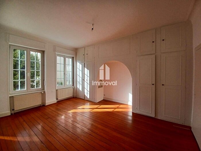 Appartement à louer - Forêt Noire Centre, Strasbourg - 4 pièces - 2 chambres