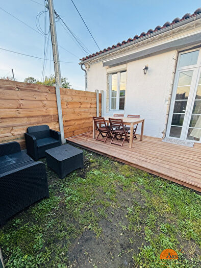 Maison à vendre - Le Porge - 2 pièces - 1 chambre