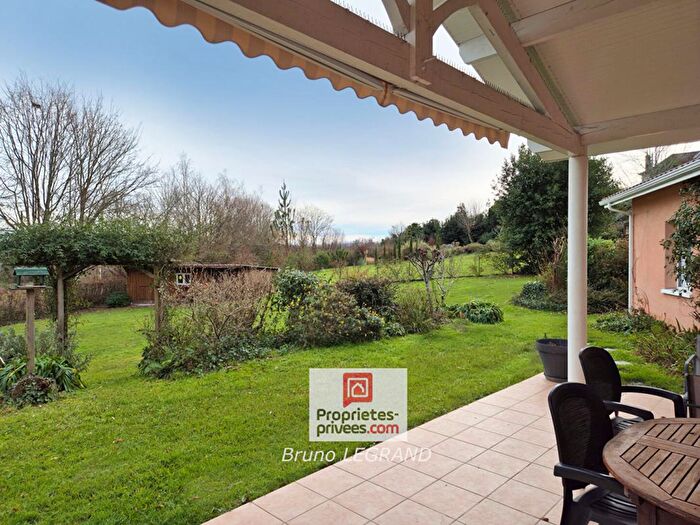 Maison à vendre - Saint-Pé-de-Léren - 4 pièces - 3 chambres