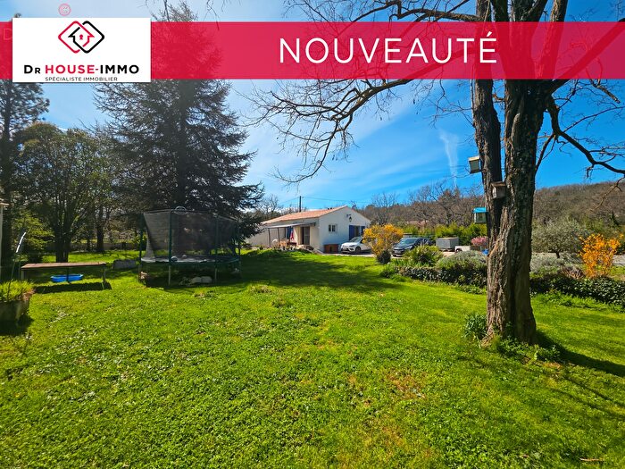 Maison à vendre - Méounes-lès-Montrieux - 4 pièces - 3 chambres