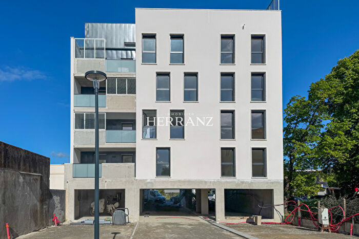 Appartement à vendre - Talence, Centre-ville, Université, Lycée - 3 pièces - 2 chambres