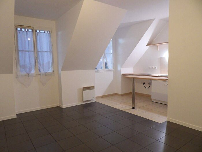 Appartement à louer - Magny-le-Hongre - 2 pièces - 1 chambre