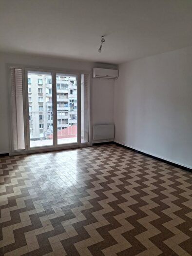 Appartement à louer - Marseille e , La Conception - 3 pièces - 2 chambres