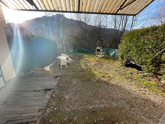 Appartement à louer - Tucinge-Le Bouchet-Bellerive, Bonneville - 2 pièces - 1 chambre