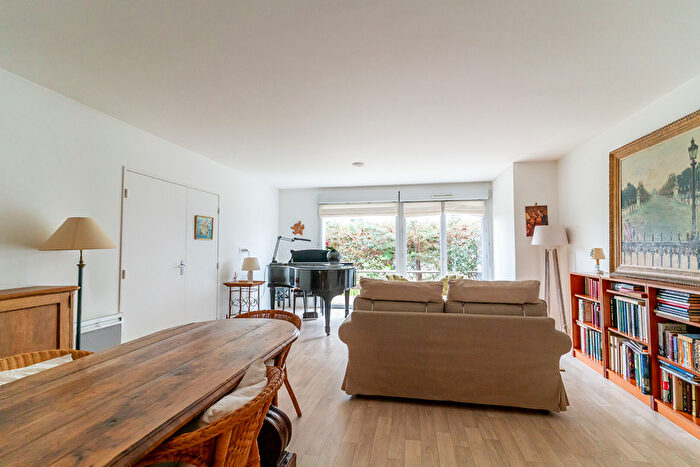 Appartement à vendre - Tours, Sainte-Radegonde, IUT - 5 pièces - 3 chambres