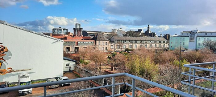 Appartement à louer - Saint-Pierre-des-Corps, Vieux Saint-Pierre - 1 pièce