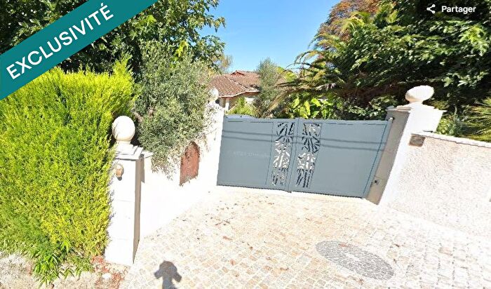 Maison 8 pièces à vendre - Civrac-en-Médoc