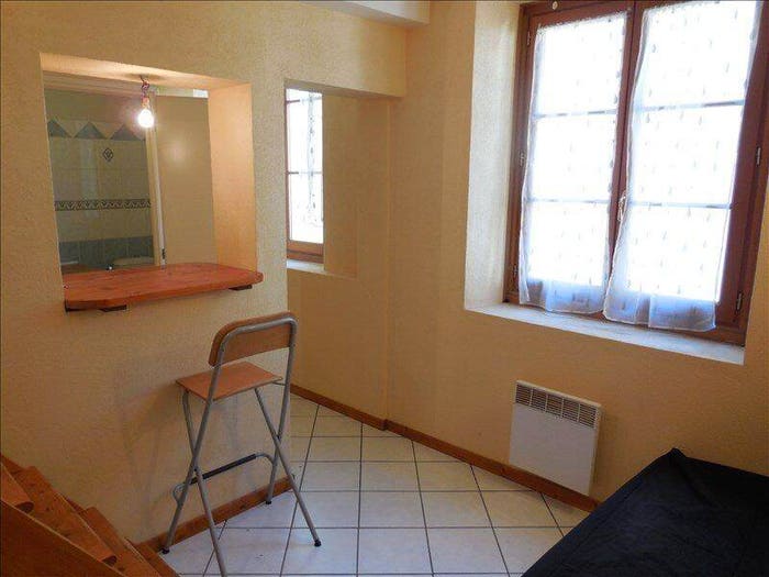 Appartement 1 pièce à Chambéry, à louer