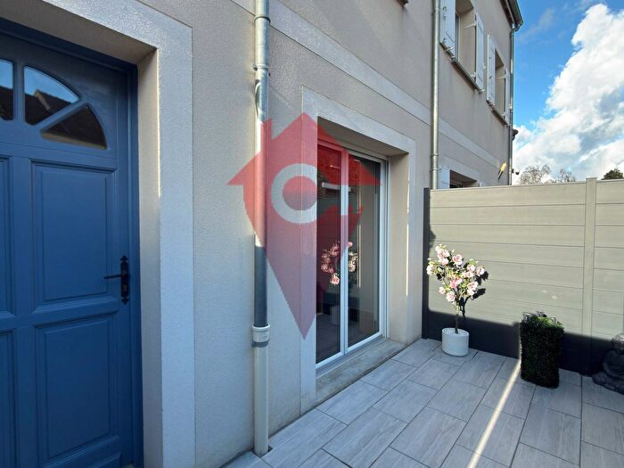 Maison à louer - Orgeval - 4 pièces - 3 chambres