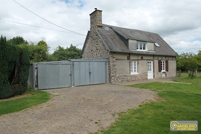 Maison 4 pièces à Les Cresnays, à vendre