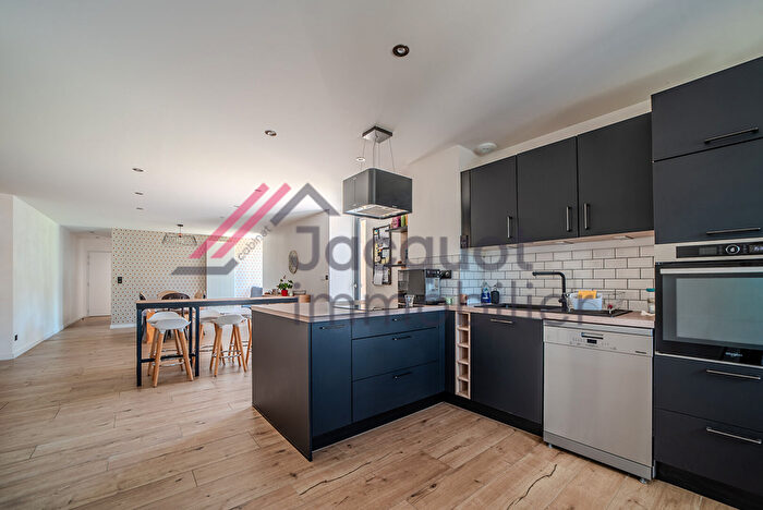 Maison 5 pièces à vendre à Bréry