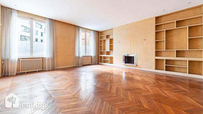 Appartement à vendre - Paris e , Dauphine - 5 pièces - 5 chambres