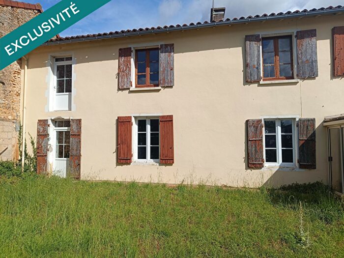 Ruffec : Maison 4 pièces à vendre
