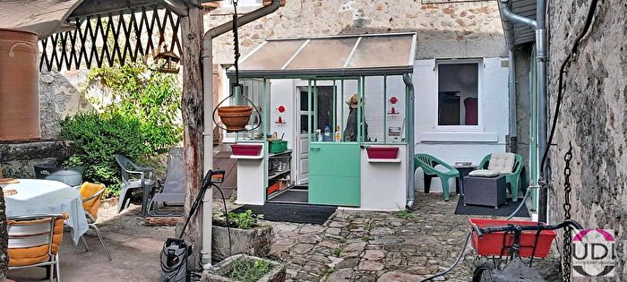 Maison à vendre - Le Grand-Bourg - 5 pièces - 4 chambres