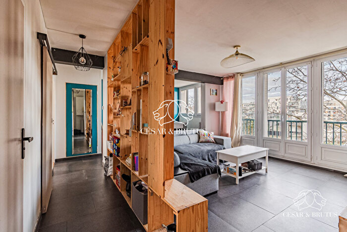 Appartement à vendre - Vénissieux, Parilly - 3 pièces - 2 chambres