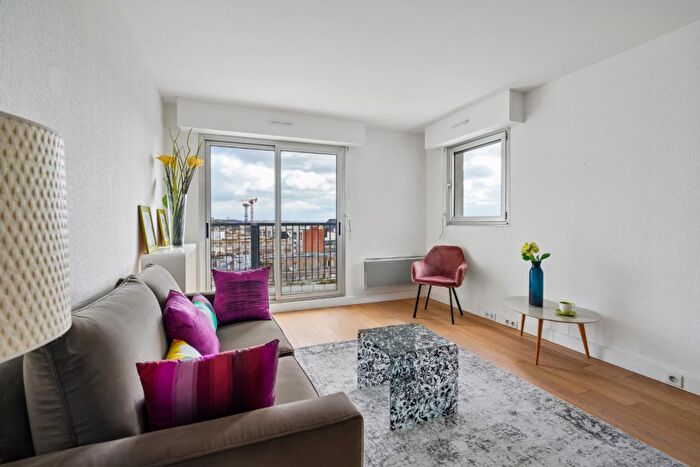 Paris 20ème, Saint-Blaise - Appartement 5 pièces à vendre