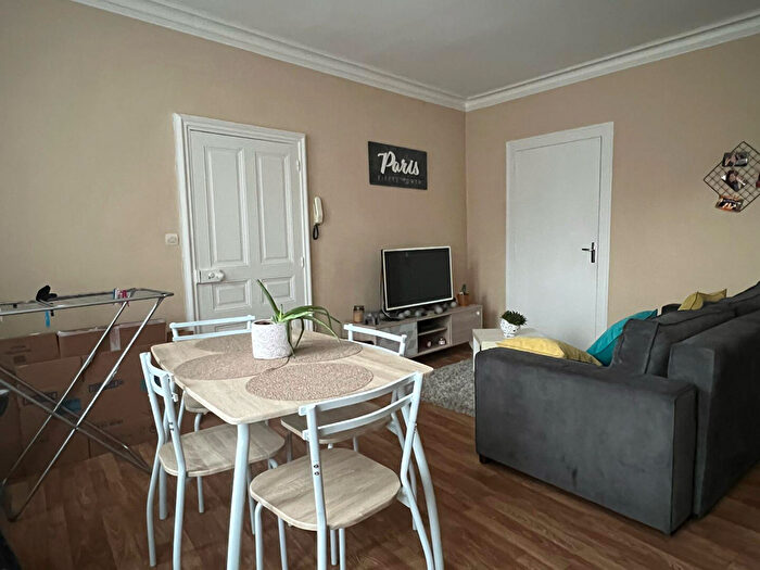 Appartement à louer - Thouars - 2 pièces - 1 chambre