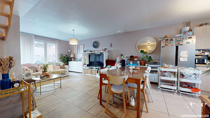 Maison à vendre - Pelousey - 4 pièces - 3 chambres