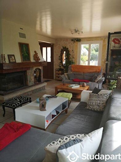 Appartement à louer - Courtisols - 1 pièce - 1 chambre