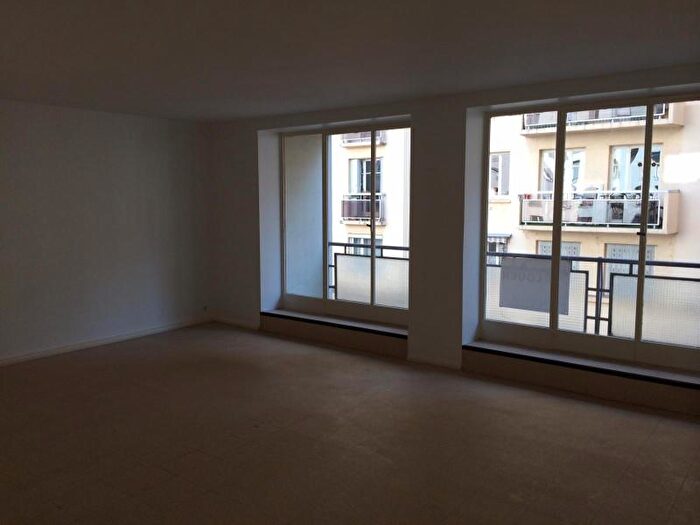 Appartement à louer - Lyon e , Les Brotteaux - 3 pièces - 2 chambres