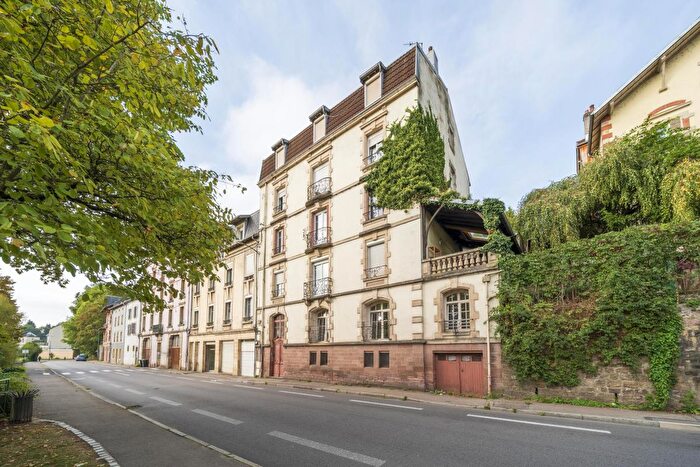 Appartement 4 pièces à Épinal, Rive gauche, à vendre