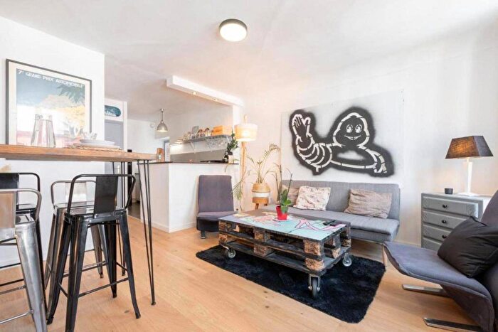 Appartement à louer - Vieux Lille - 2 pièces - 1 chambre