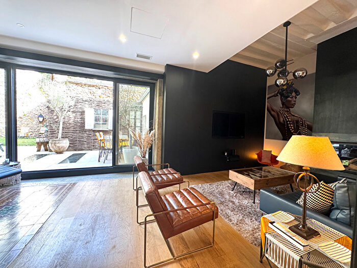 Maison 6 pièces à Montfort-l'Amaury, à vendre