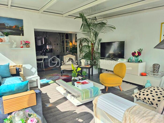 Maison à vendre - Sully-sur-Loire - 6 pièces - 3 chambres