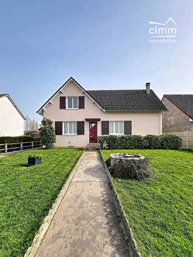 Maison à vendre - Amilly - 6 pièces - 5 chambres